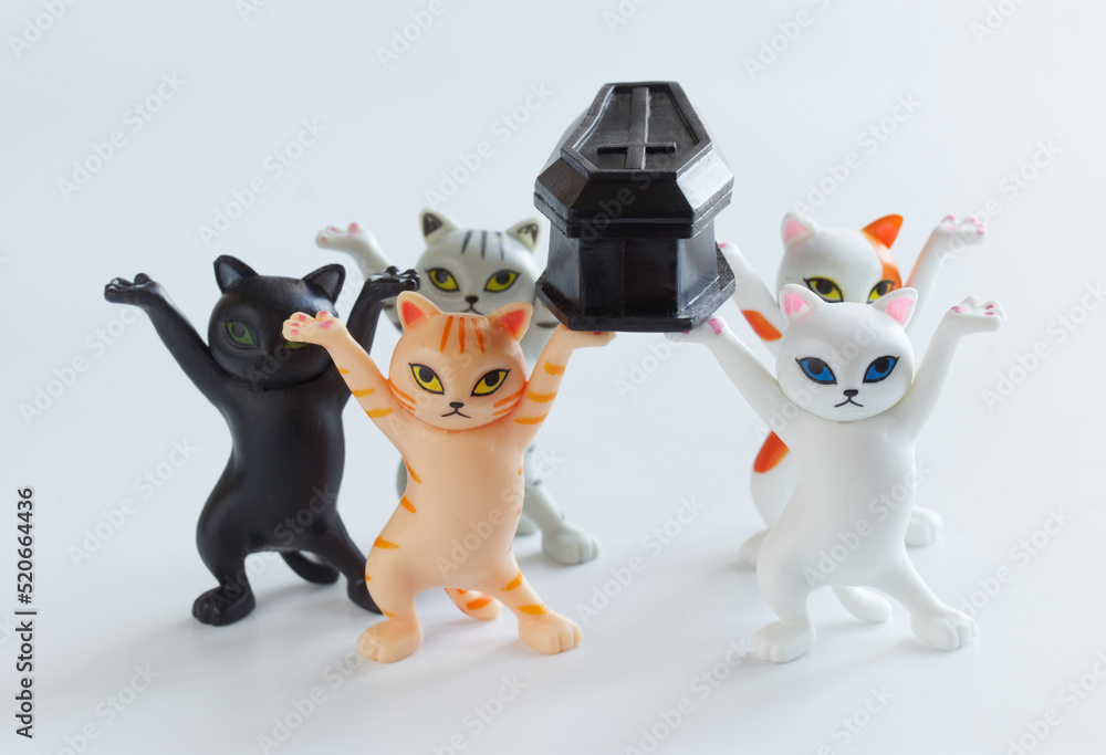 Funny toy dancing kittens from the black coffin meme. Funeral ...