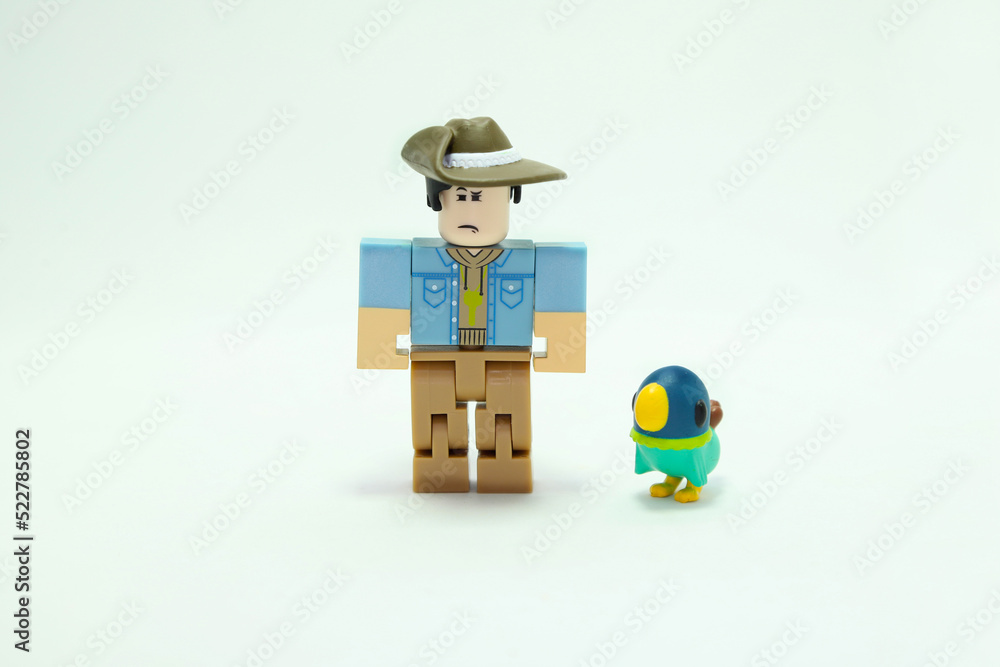 Plastic toys figures with characters from the Roblox video game. Roblox ...