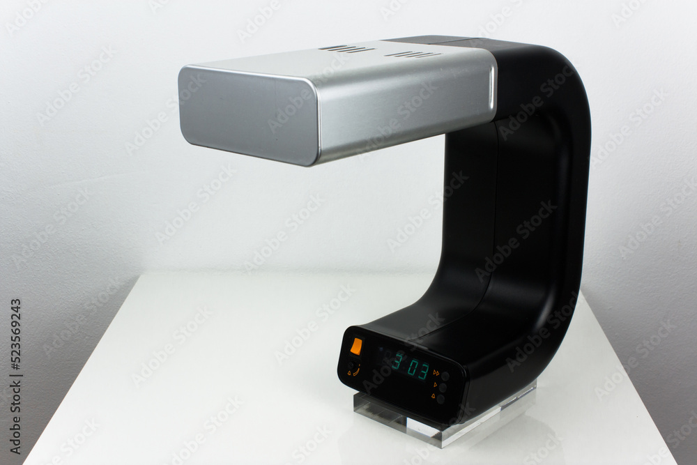 modern desk lamp with built in digital clock spaceage vintage ...