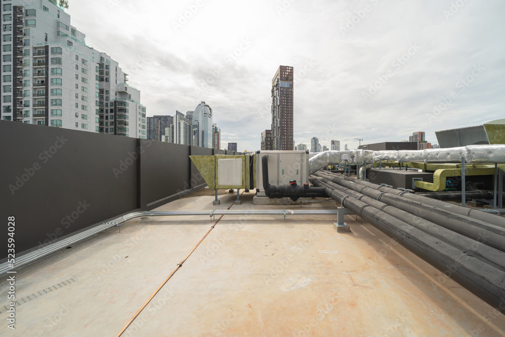 Chiller tower or cooling tower on rooftop of a office building in urban ...