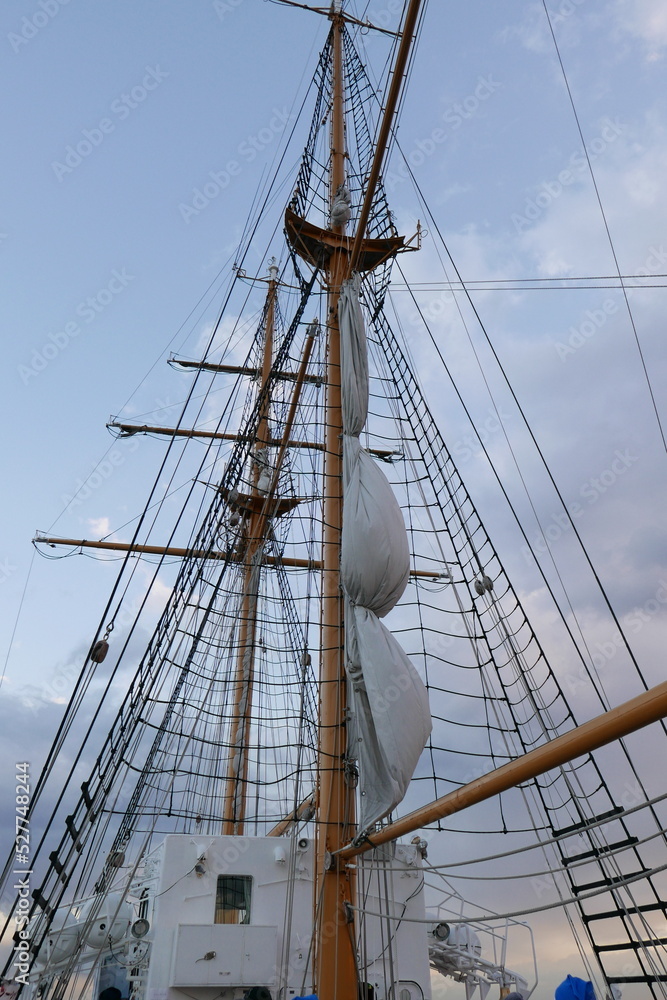 Japanese Sailing ship MIRAIE cruse. Miraie, formerly Akogare. was built ...
