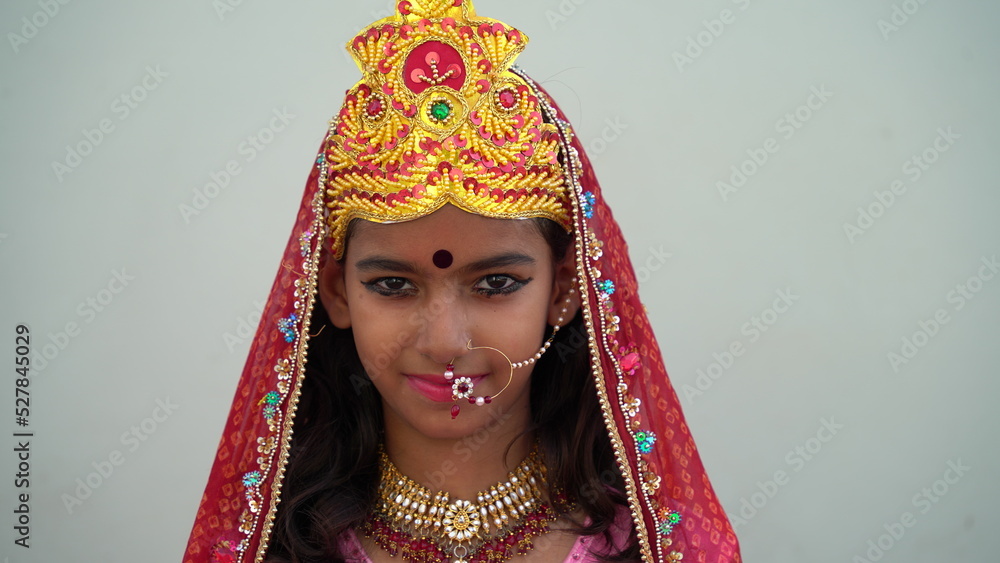 Durga Puja Look Photo-shoot based on agomoni Festival with ethnic look ...