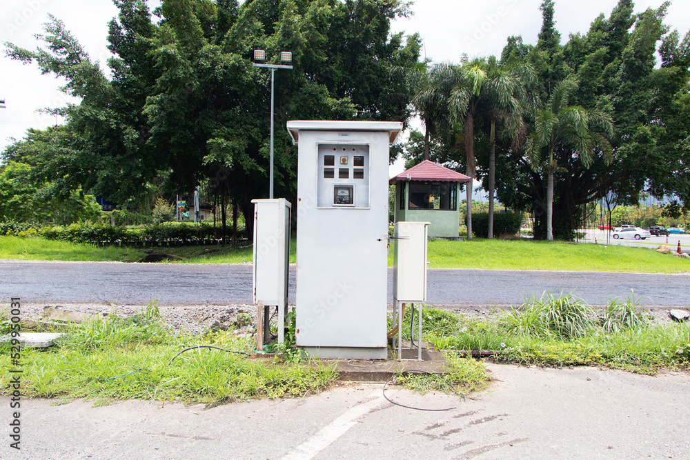 Box Temporary electrical distribution damaged located outdoor. Small ...