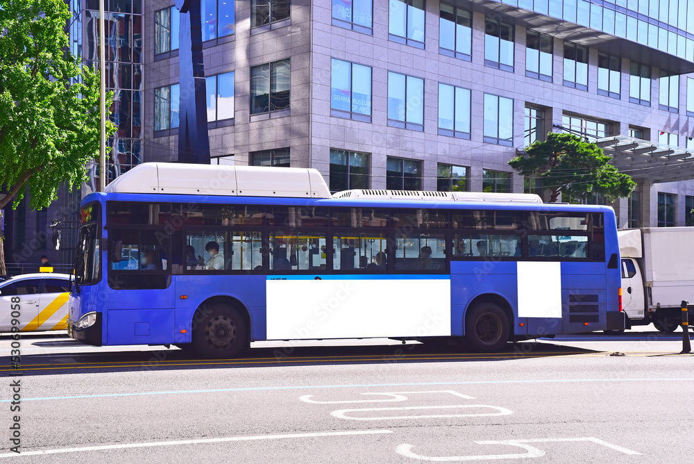 Seoul City Bus External Advertising Mockup Background, 서울 시내버스 외부광고 목업 ...
