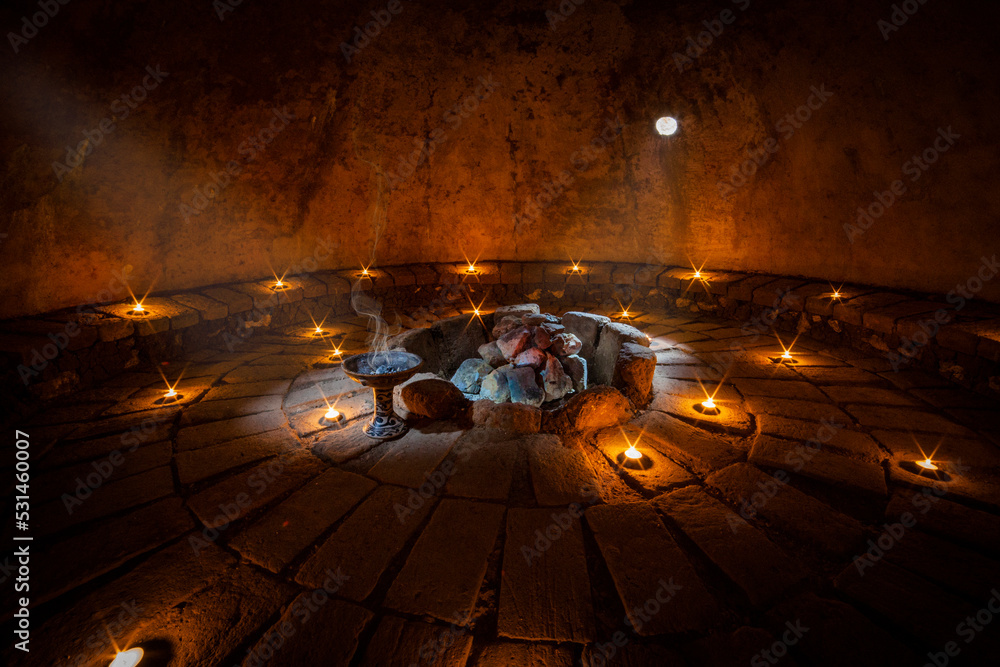 Temazcal, Baño de vapor prehispánico, Chiapas, México Stock Photo ...