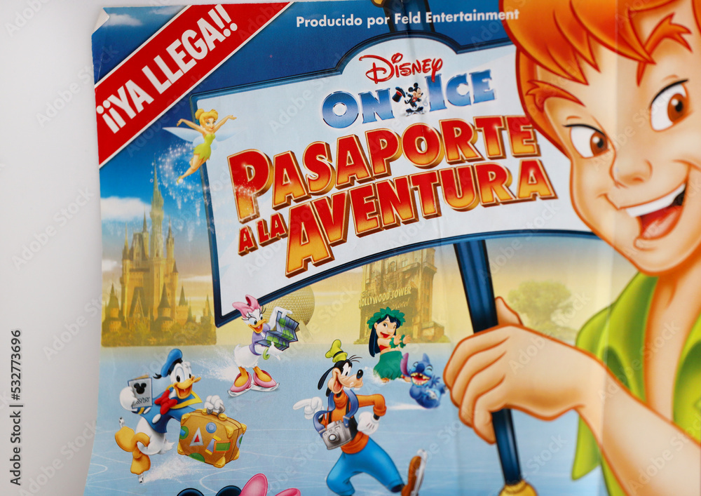 Foto de Stock Advertising in Disney On Ice magazine Passport to ...