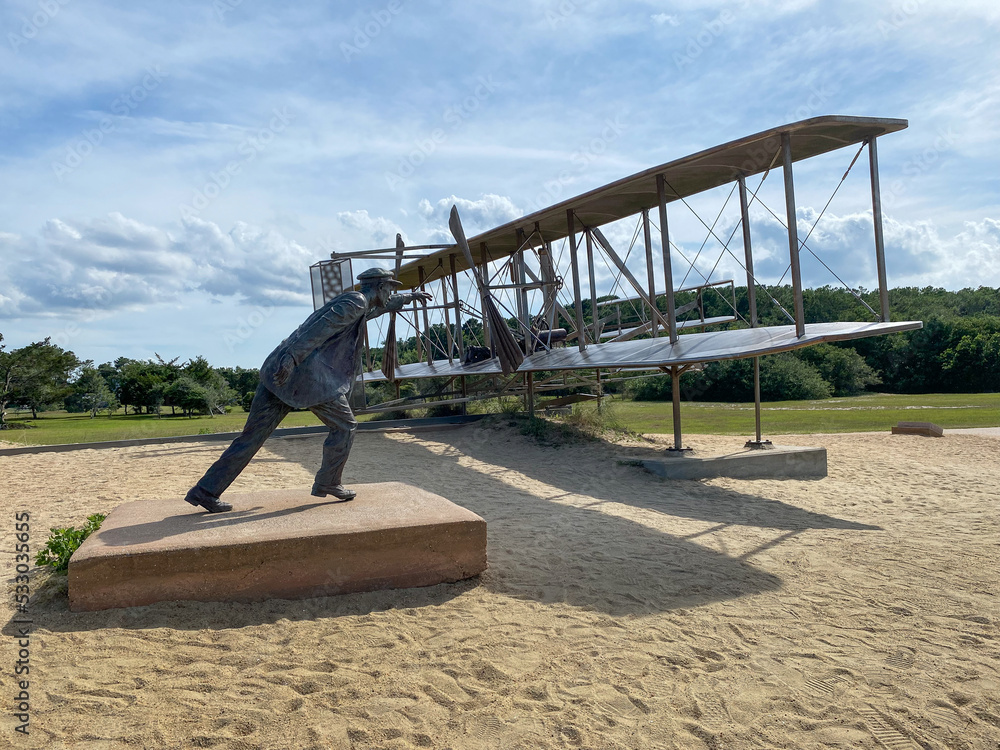 Wright Brothers National Memorial December 17, 1903 sculpture ...