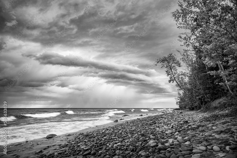 USA, Michigan, Munising, Receding storm clouds at Pictured Rocks ...