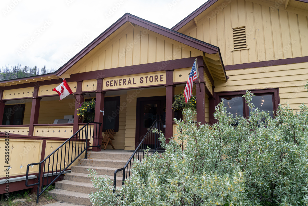Montana, USA - July 4, 2022: General Store at Rising Sun Inn in Glacier ...