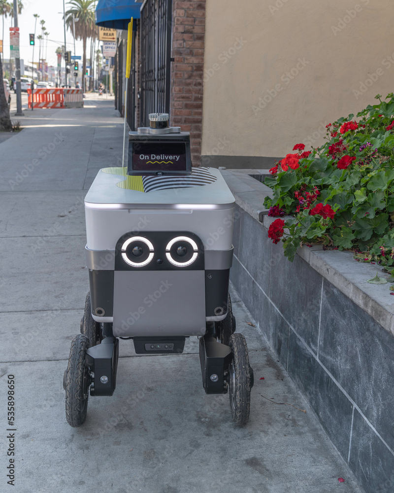 Los Angeles, CA, USA – October 5, 2022: A Serve Robotics robot makes a ...