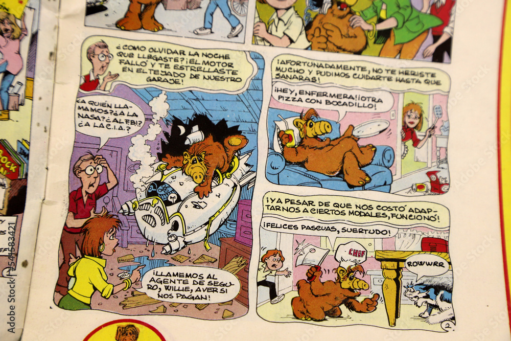 Comic magazine with the characters of the television series of the 80s ...