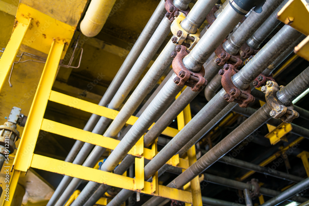 corrosion on nut Locking duplex pipe joints instead of welding for use ...