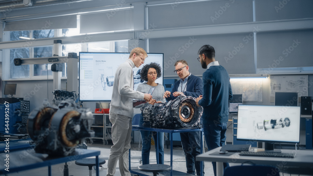 Diverse Intelligent Engineers Work Together on Functions Modification ...