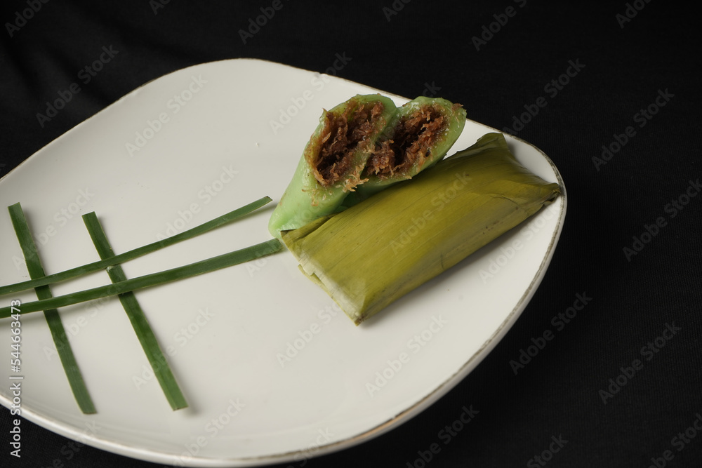 Doko Doko Cangkuli Cake is a typical snack from South Sulawesi ...
