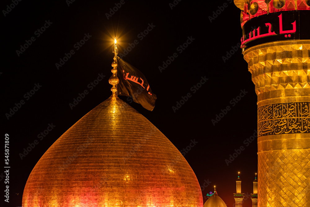 The shrine of Imam Hussein, Commander of the Faithful, Ali Ibn Abi ...