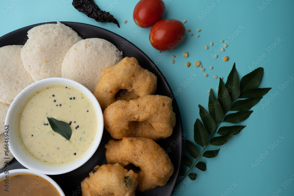 South Indian breakfast-Idli, sambar, wada, coconut chutney Stock Photo ...