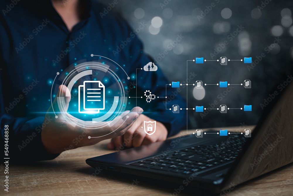 Стоковое фото «Document management system concept, businessman show a ...