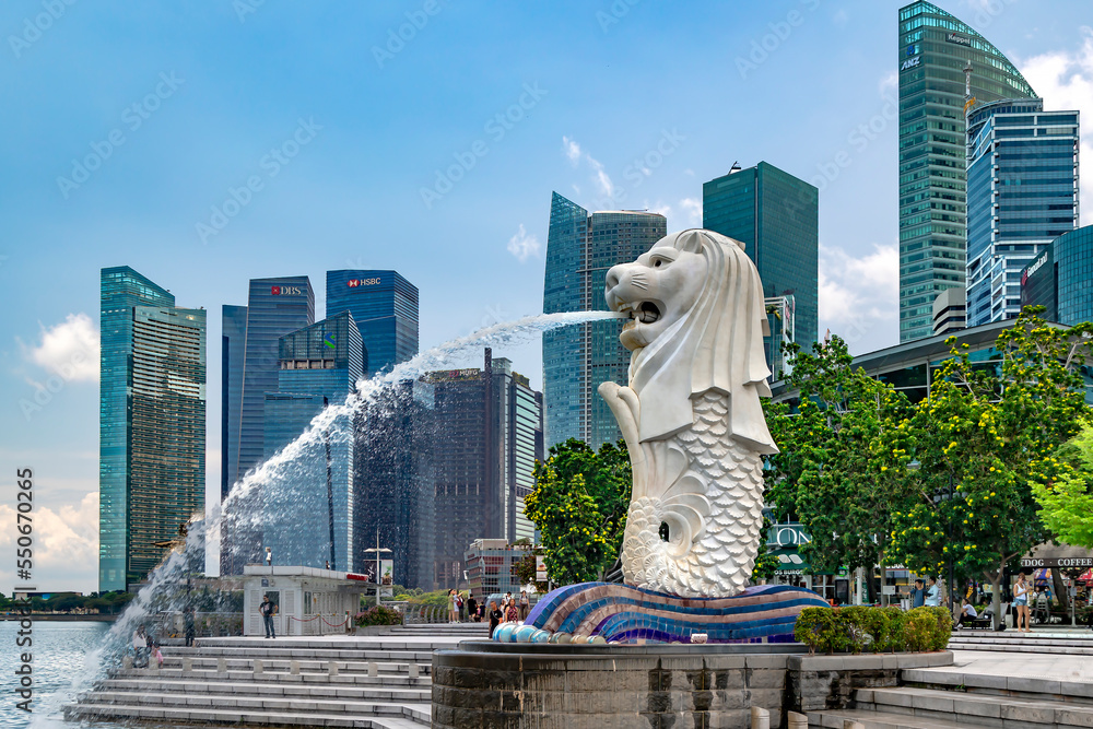 Southeast Asia, Singapore, November, 2022: Merlion statue at merlion ...
