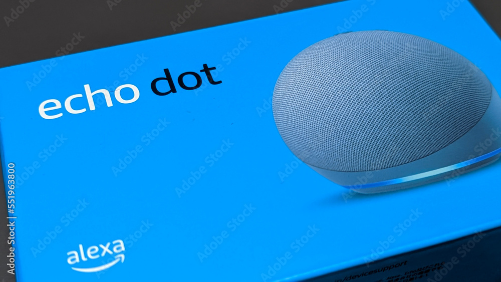 Close-Up Box of Amazon Echo Dot 4th generation - Smart life&home IoT ...