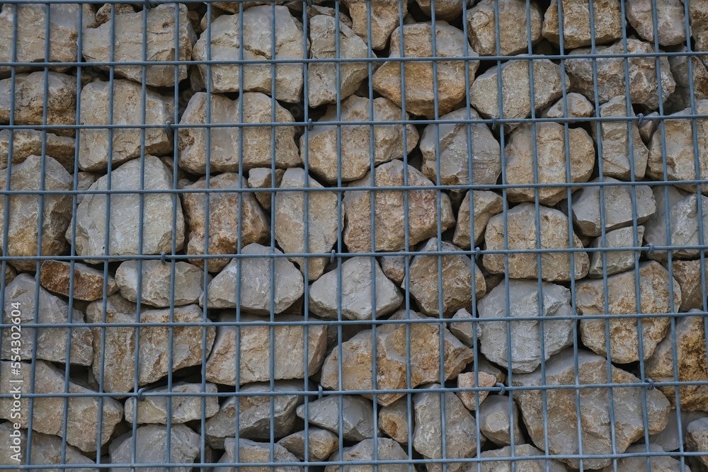Weather-resistant and rust-proof gabion wall, welded mesh and rock ...