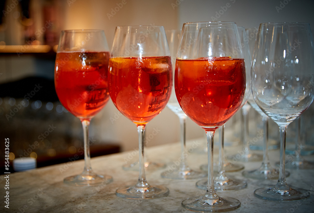 Tragos, cóctel, cócteles, refresco Stock Photo | Adobe Stock