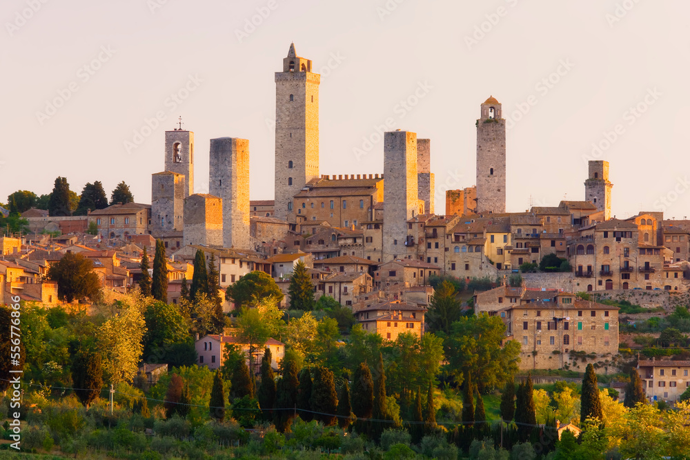 Medieval town of San Gimignano with it many towers (Torri di San ...