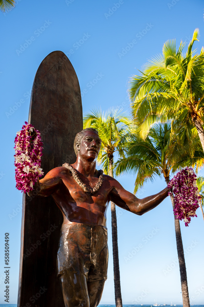 Honolulu, Hawaii - December 26, 2022: Duke Kahanamoku statue in front ...