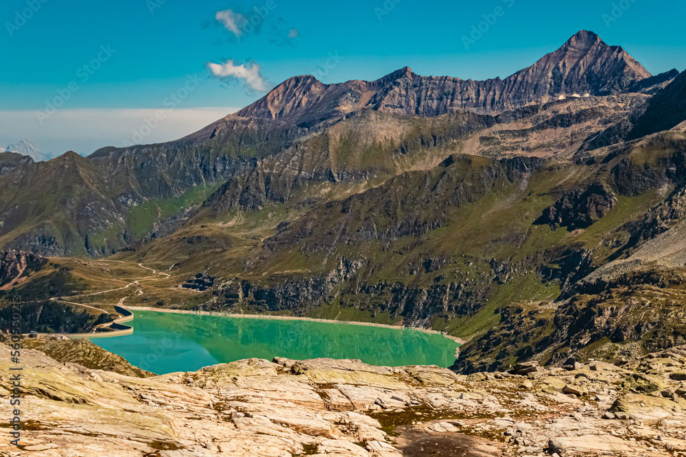 Beautiful alpine summer view with reflections in a lake at the famous ...