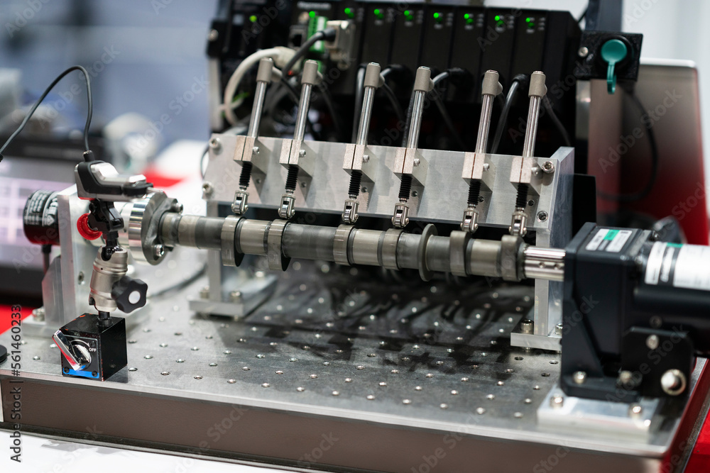 cam shaft auto inspection by digital dial gauge with PLC control Stock ...