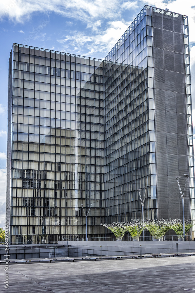 Modern architecture of Paris: National Library of France (Bibliotheque ...