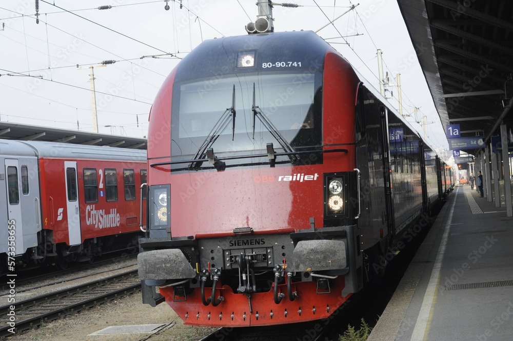 railjet,taurus,lok,lokomotive,lokomotiven,triebwagen,bahn,eisenbahn,zug ...