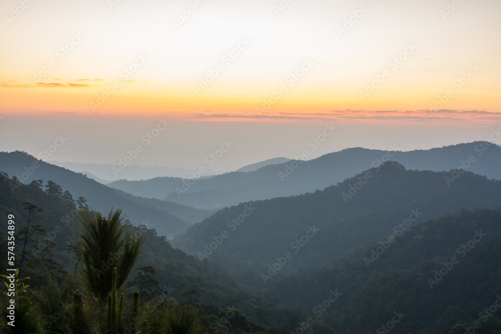 Photo Stock sunrise of mountain view at Kew-Hin, Ban Chae Son, Chae Son ...