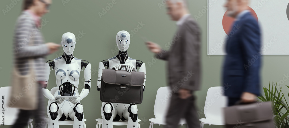 Foto de Stock Business people and humanoid robot waiting for a job ...