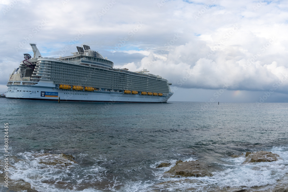Coco Cay, Bahamas: Symphony of the Seas cruise ship. Operated by Royal ...
