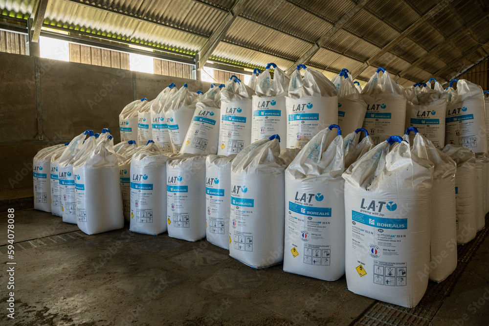 Foto de Stock Engrais agricole Borealis en big-bag 600 kg stockés dans ...