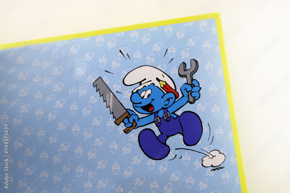 Brainy smurf. Génie Schtroumpf. Mechanical smurf and engineer. The ...