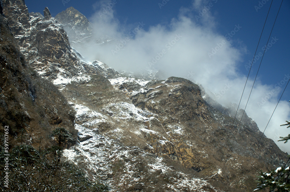 The view of the Himalayan Mountains from zero point of north Sikkim ...