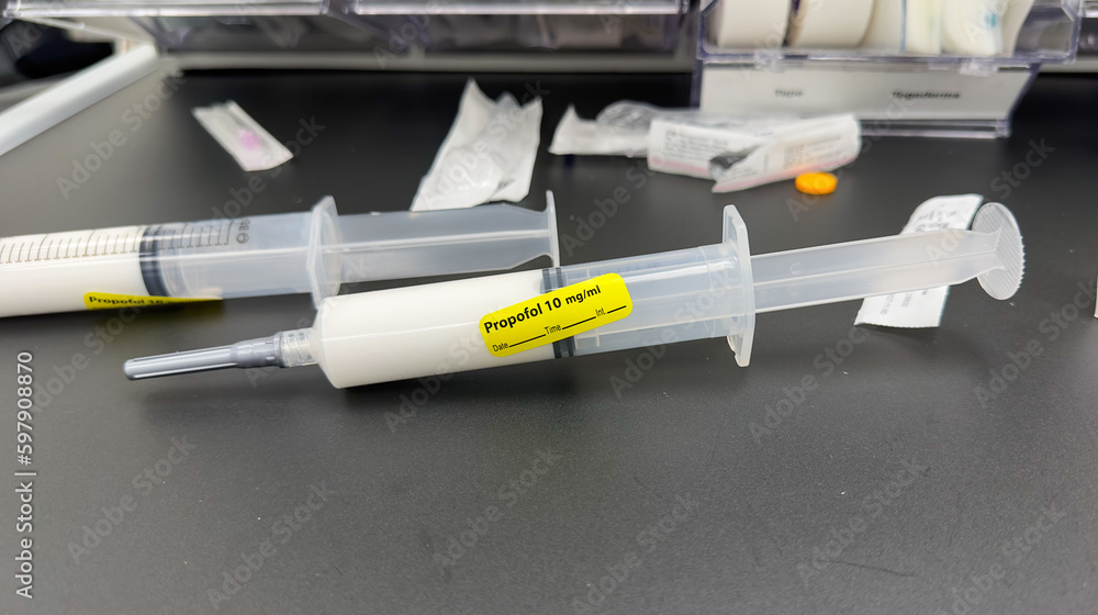 Fotografie Hospital syringe drugs like anesthesia, propofol, and ...