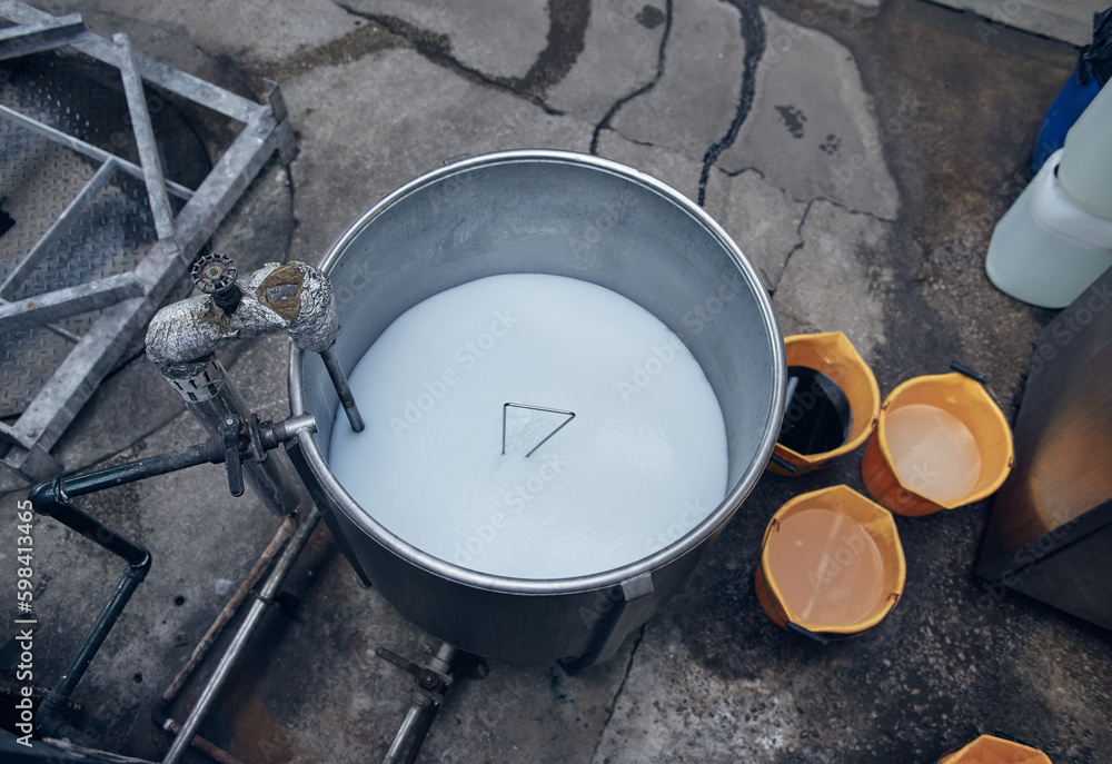 Bleach and dye acidic chemical compounds in an industrial metal ...