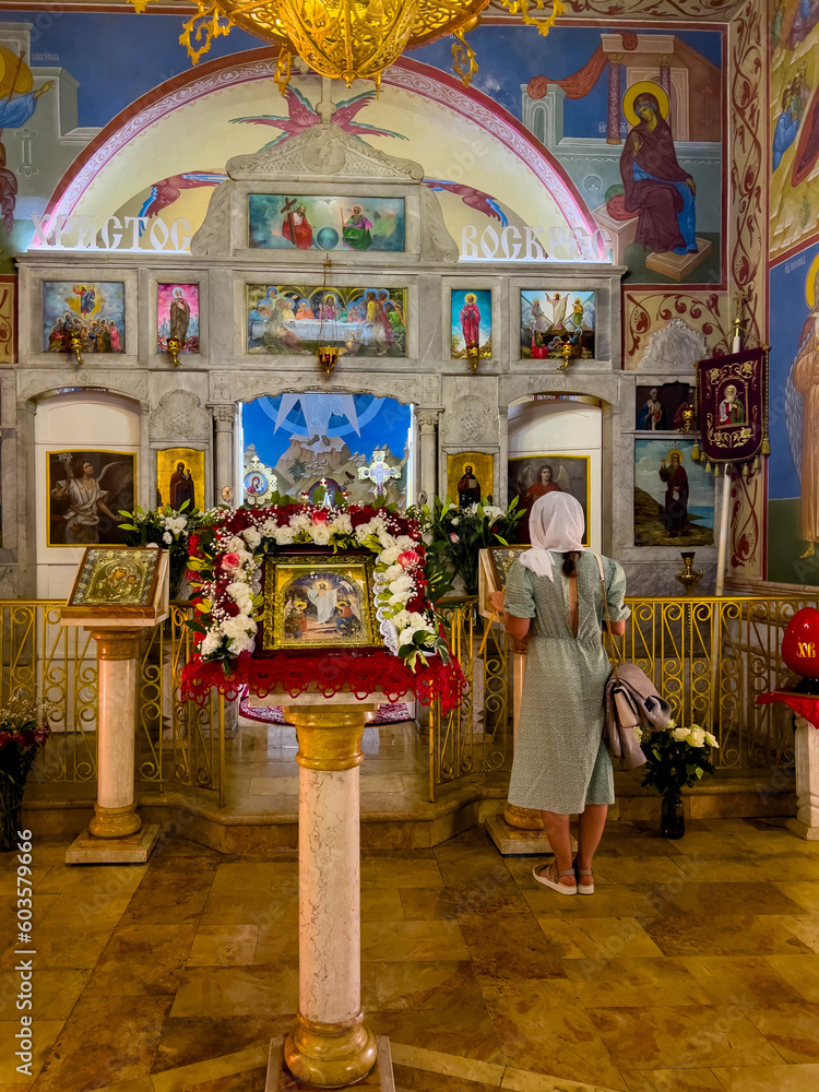 Haifa, Israel, april 16, 2023: icon of the Resurrection of Christ and ...