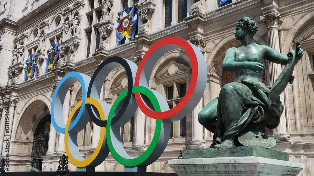 Foto JO de Paris 2024, anneaux olympiques, symbole des jeux olympiques ...
