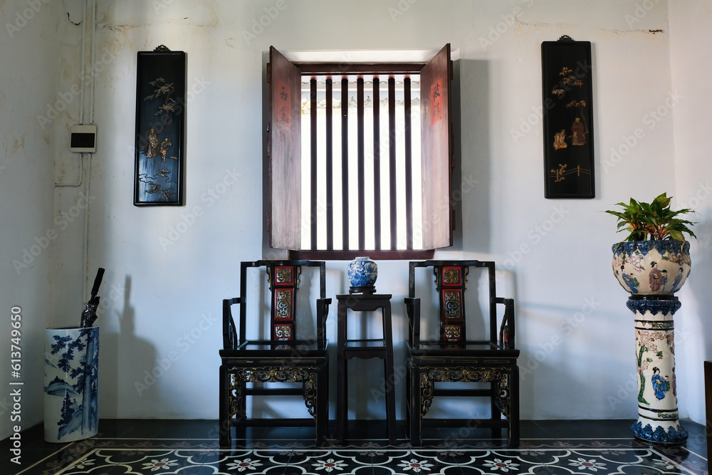 Typical interior of old Chinese house at Parakan Chinese Old Museum ...
