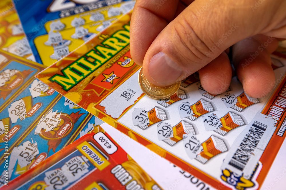 Stock-Foto „Lottery scratch card. Scratch card lottery, fortune ticket ...