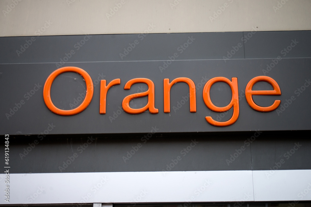 Foto de Stock Belfort - France - 30 June 2023 - retail of the logo of ...