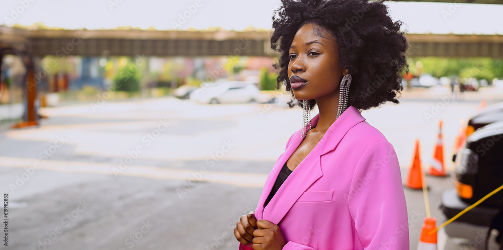 Fashion outdoor street style portrait of Beautiful young African ...