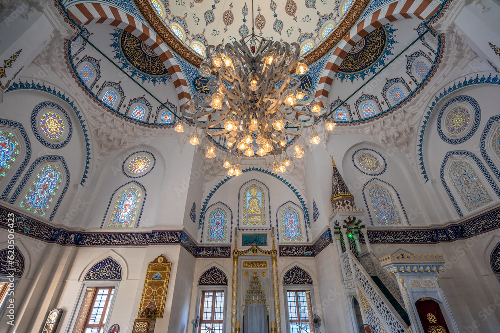 Tokyo - August 31, 2016. Interior of Tokyo Camii or Tokyo Mosque ...