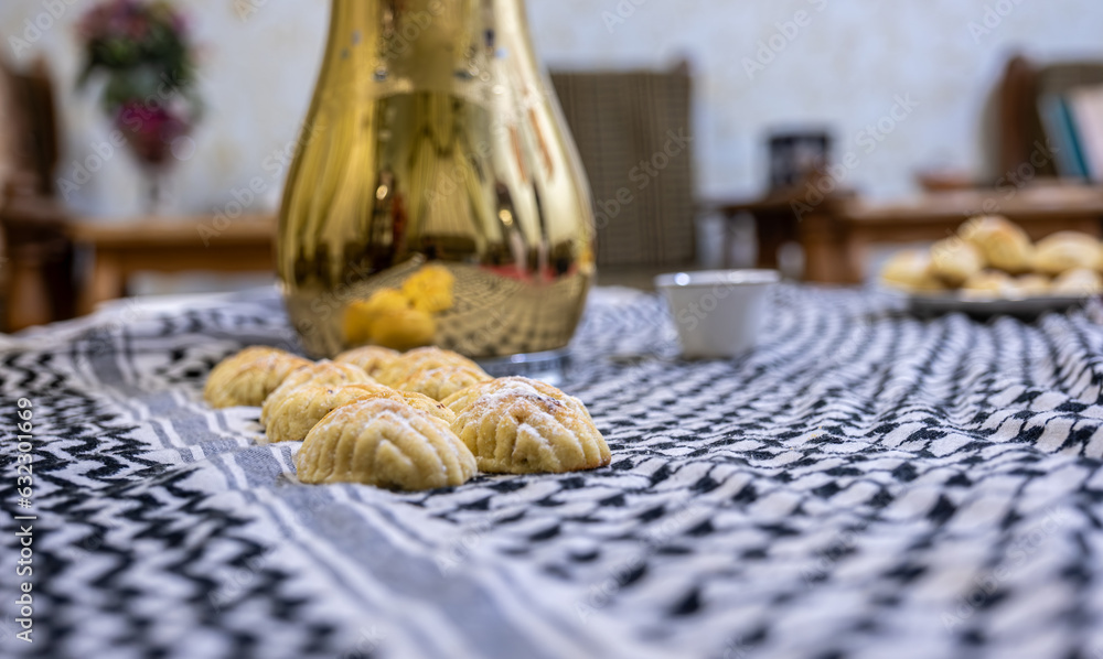 Arabic traditional wearing on head called hattah and shemagh, also ...