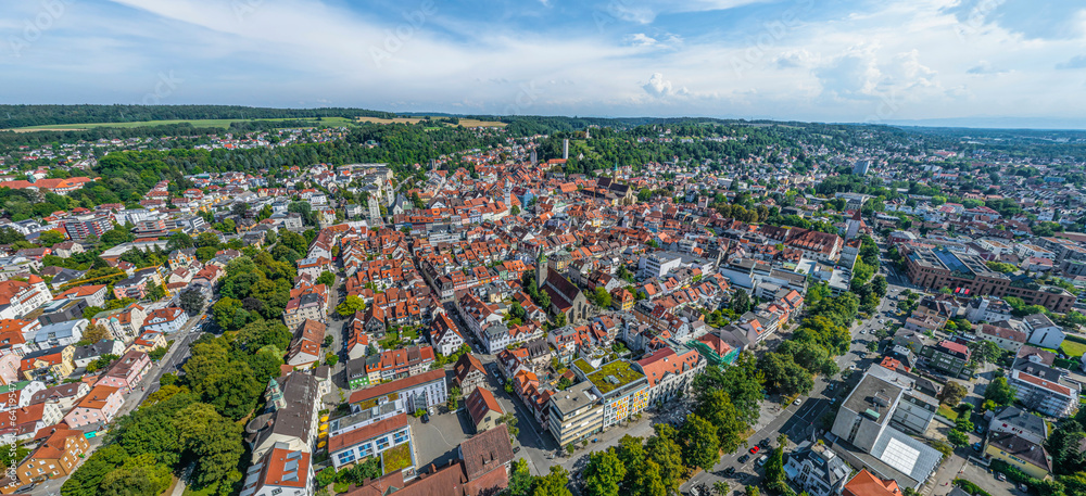Die ehemalige Reichsstadt Ravensburg im Luftbild, Panorama-Ausblick auf ...
