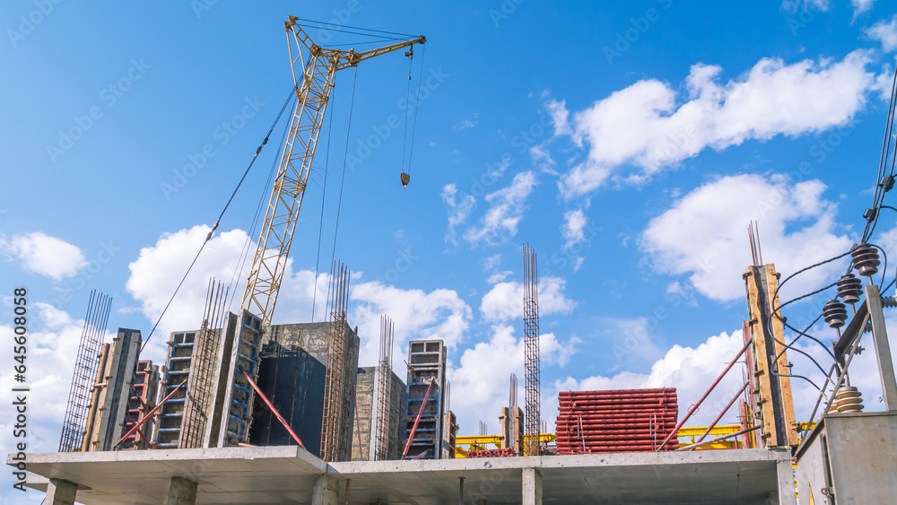 The foundation on reinforced concrete piles and the frame during the ...