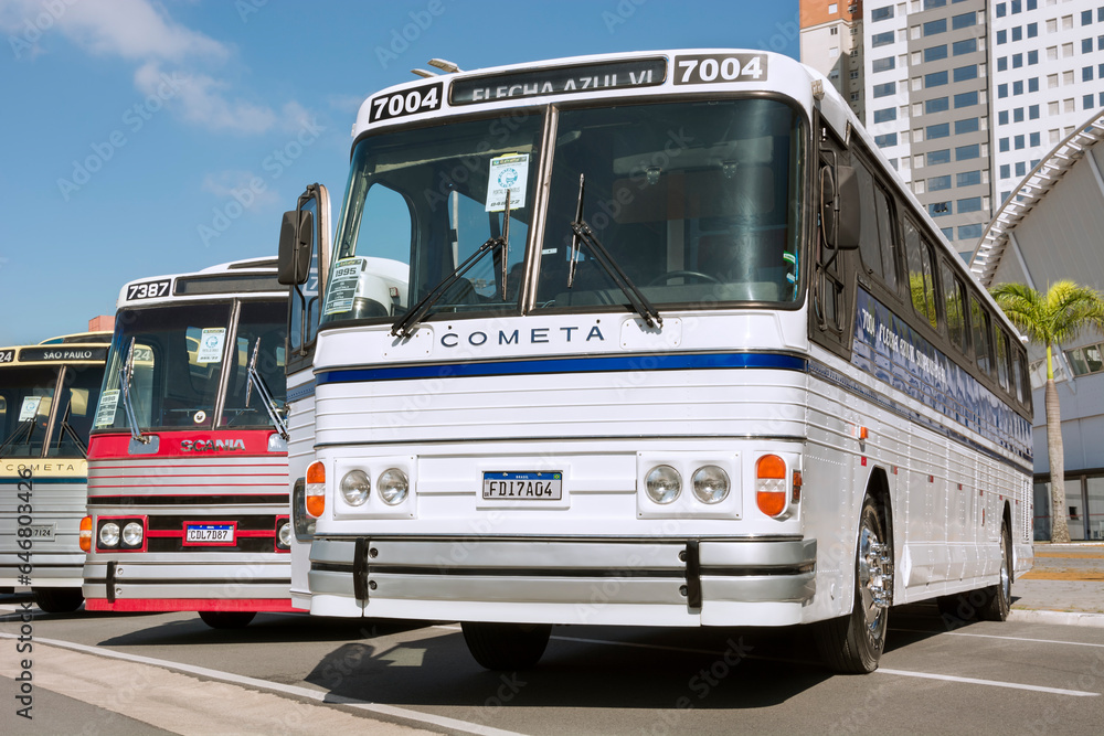 Bus vehicle CMA Flecha Azul IV Scania K113CL 1995 on display at Bus ...